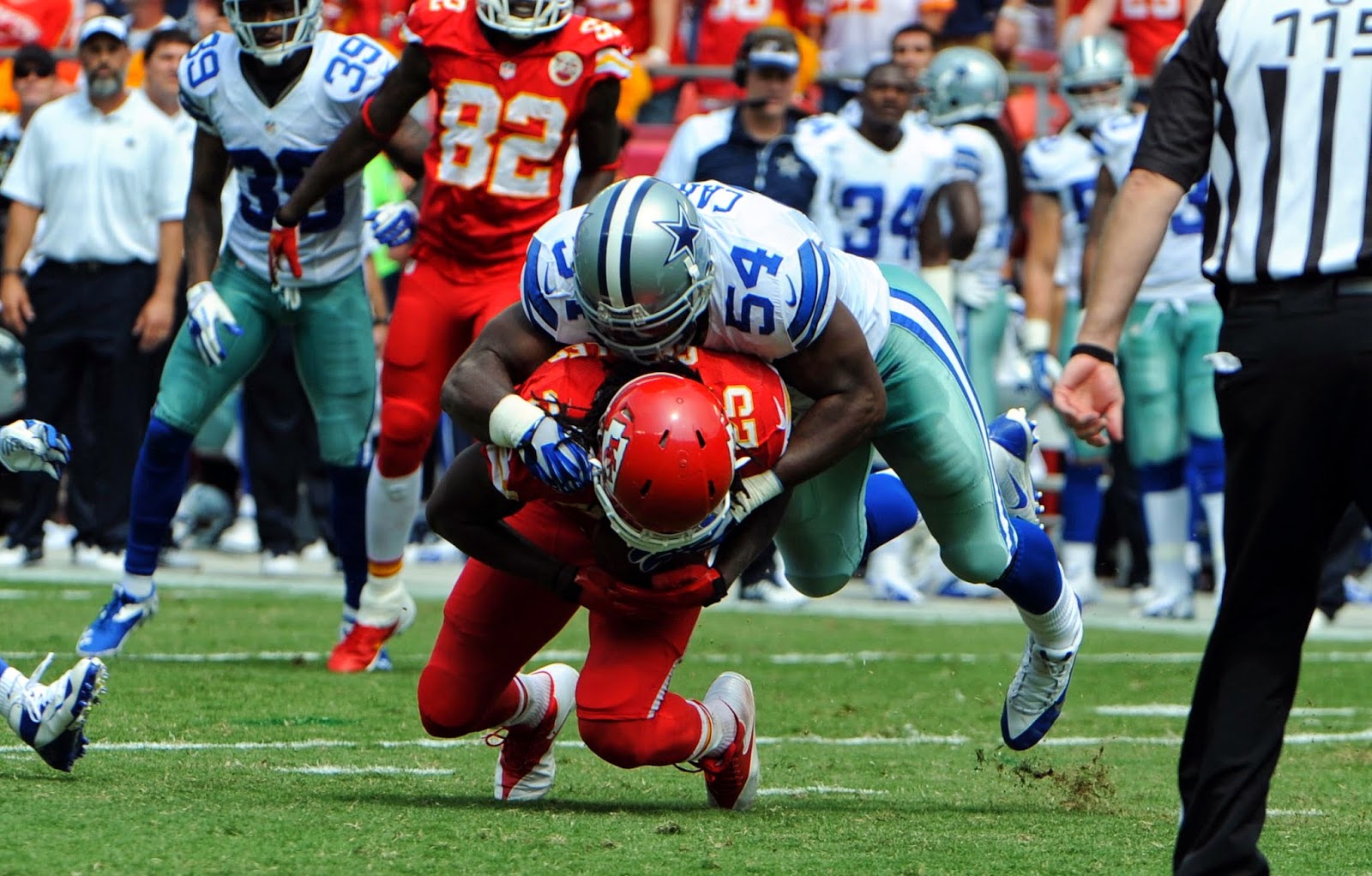 Player Profile Series: Bruce Carter - D.C.Stands 4 Dallas Cowboys