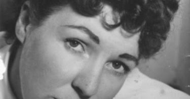 Jw VIPS: 32) Lynette Roberts (1909-1995)