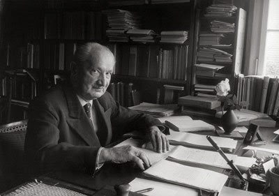 Eu, a Filosofia e o Mundo: SOBRE HEIDEGGER, O FILÓSOFO