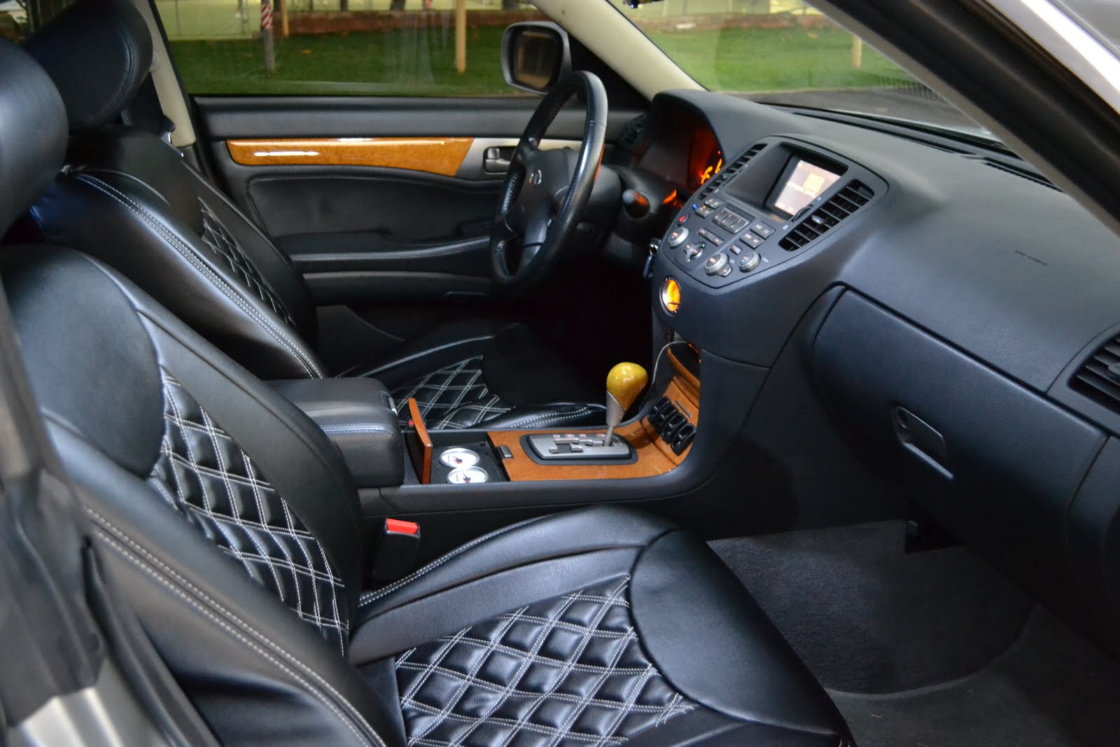 Y34 Nissan Gloria: Nissan M45-Gloria VIP