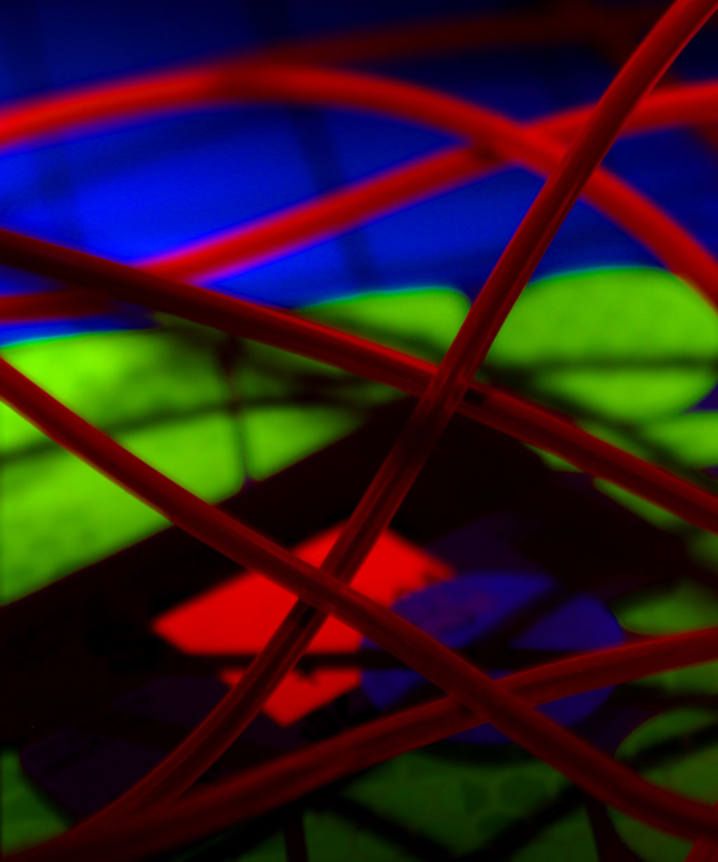 Tango of the Geeks: DIY Blacklight Tutorial now on Instructables