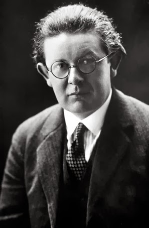 Communist University: Lev Vygotsky on Jean Piaget