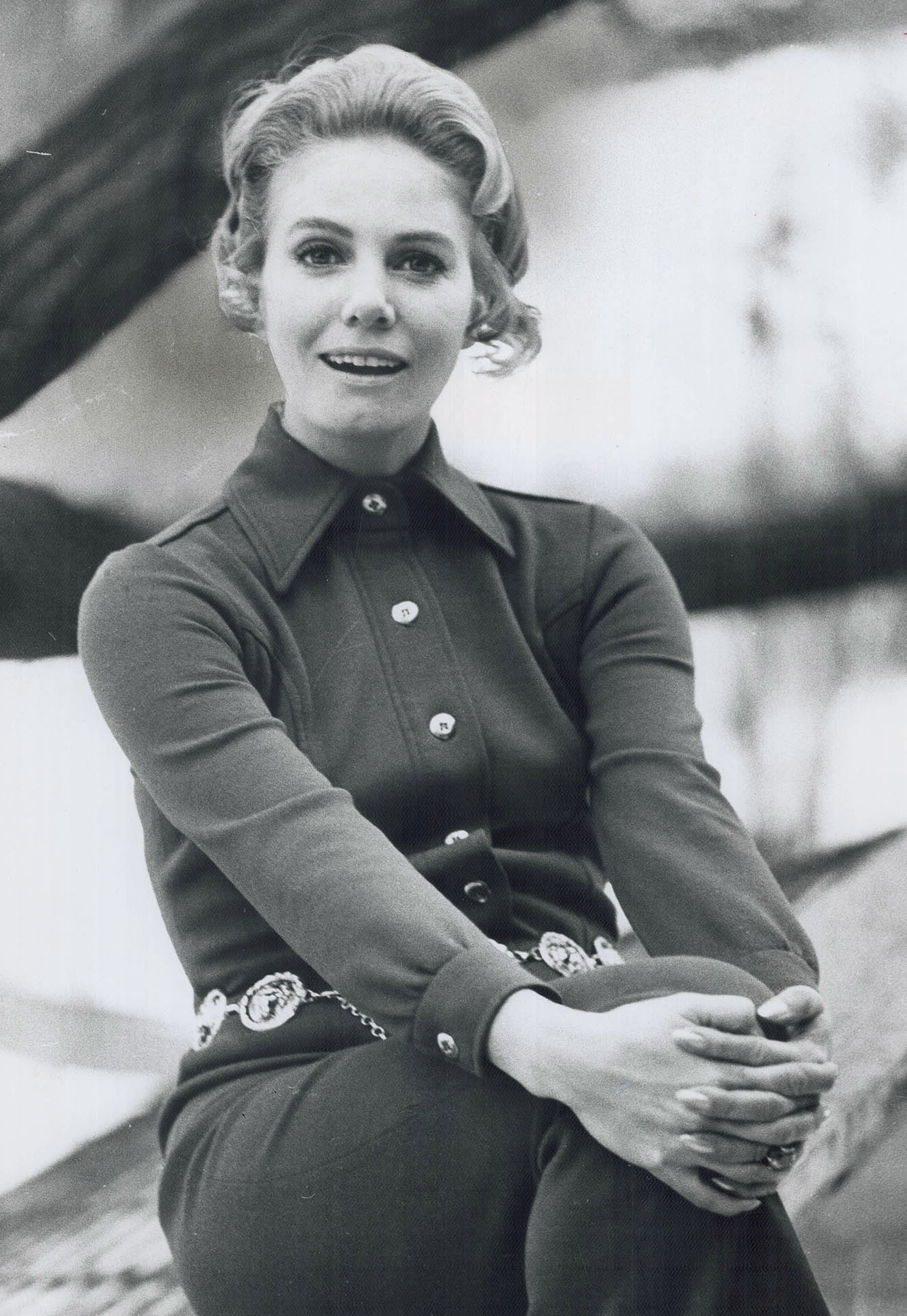 Shades of Gray: The Incarnations of Della Street