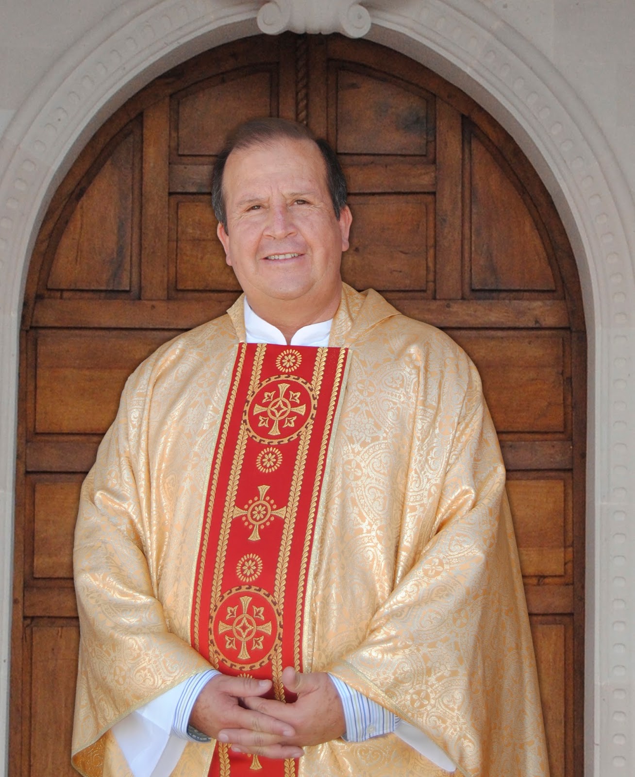 El Mensajero Diocesano: DESPEDIDA AL SR. CURA JUAN ROBERTO CHÁVEZ ...