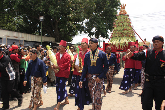 rumputilalang: Grebeg Maulud Keraton Yogyakarta