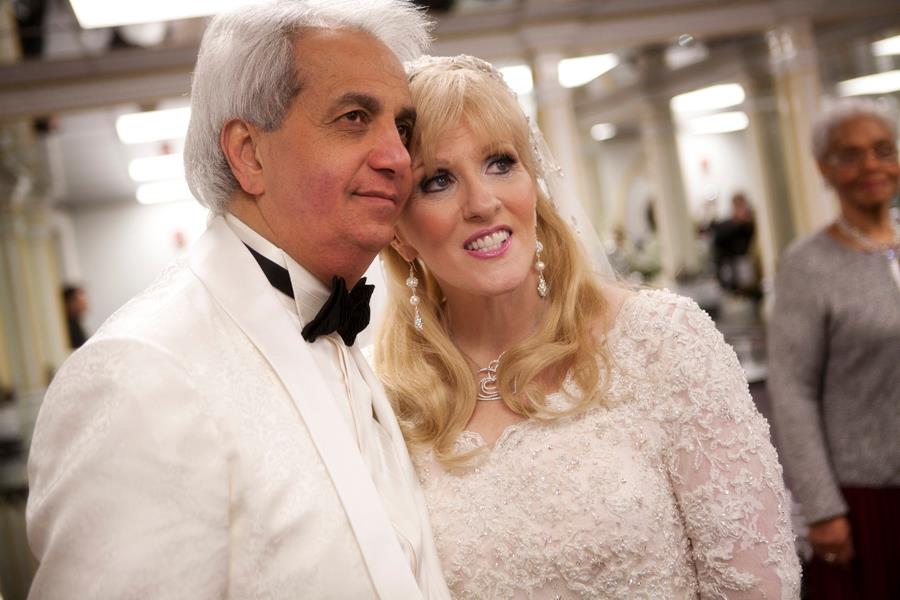 WATCHMAN AFRICA : Benny Hinn and wife remarry