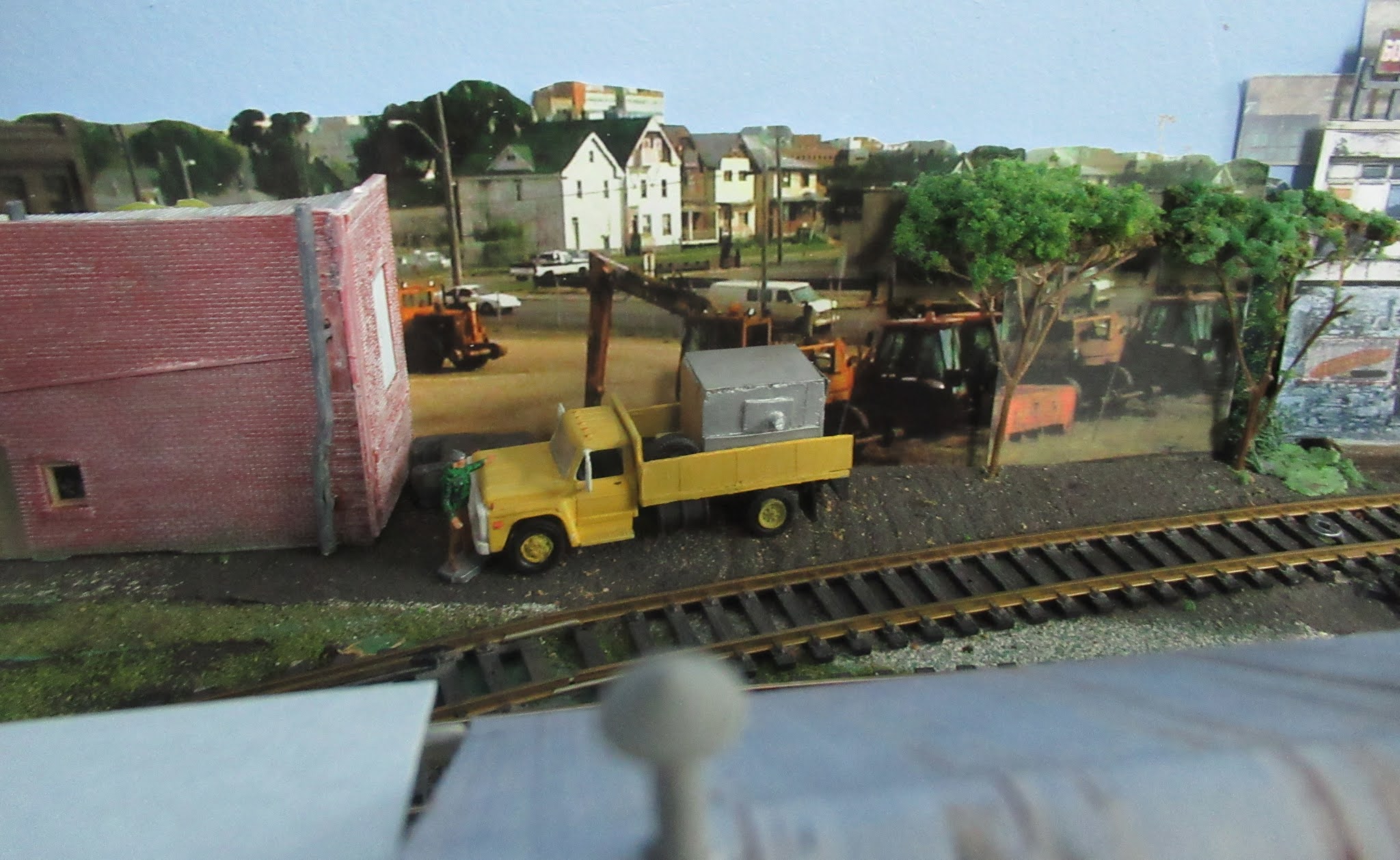Trackside Treasure: Layout Backdrops