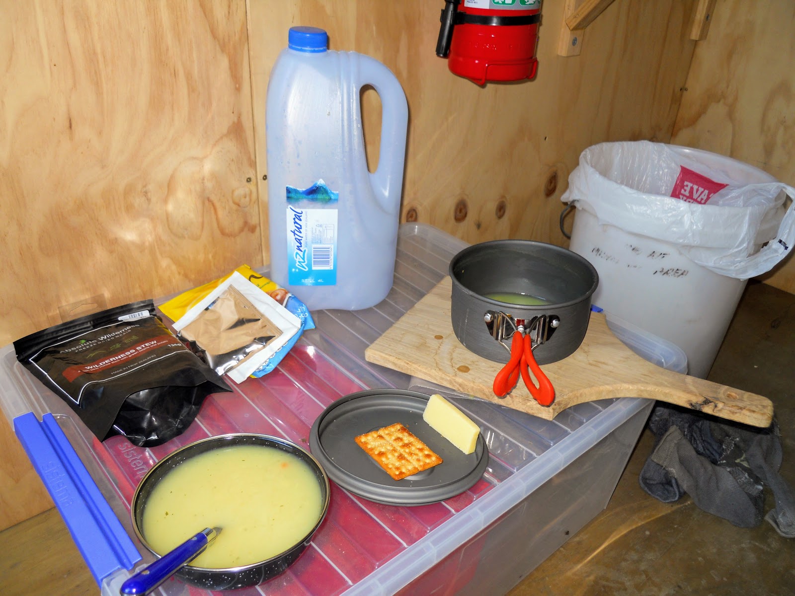 Tramping in the New Zealand backcountry: NZ Bush Adventures: Tramping ...