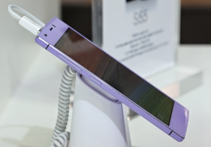 The new world's thinnest smartphone - New Phones Coming Out