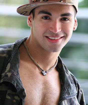 Carlos Agassi admits he had a gay relationship - Showbiz Portal