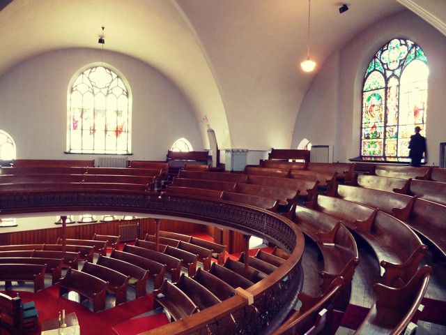 SightLines: church in the round