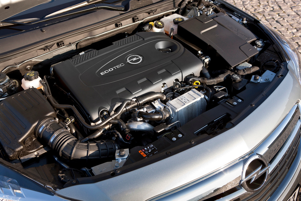 Riwal888 - Blog: Opel Insignia 2012 - Exclusive sequential Double Turbo ...