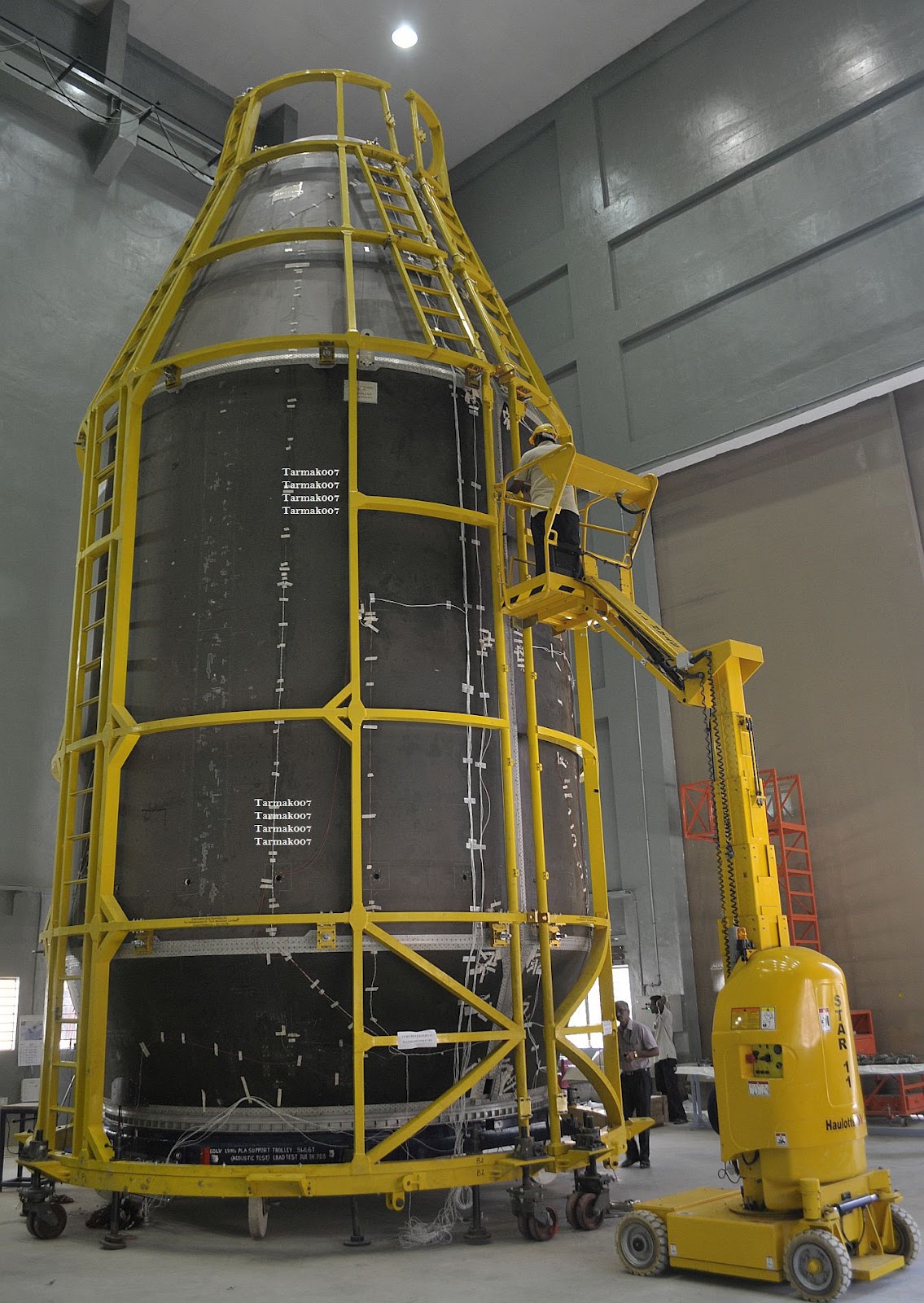 GSLV-MK-III payload fairing completes acoustic tests at NAL | Pakistan ...