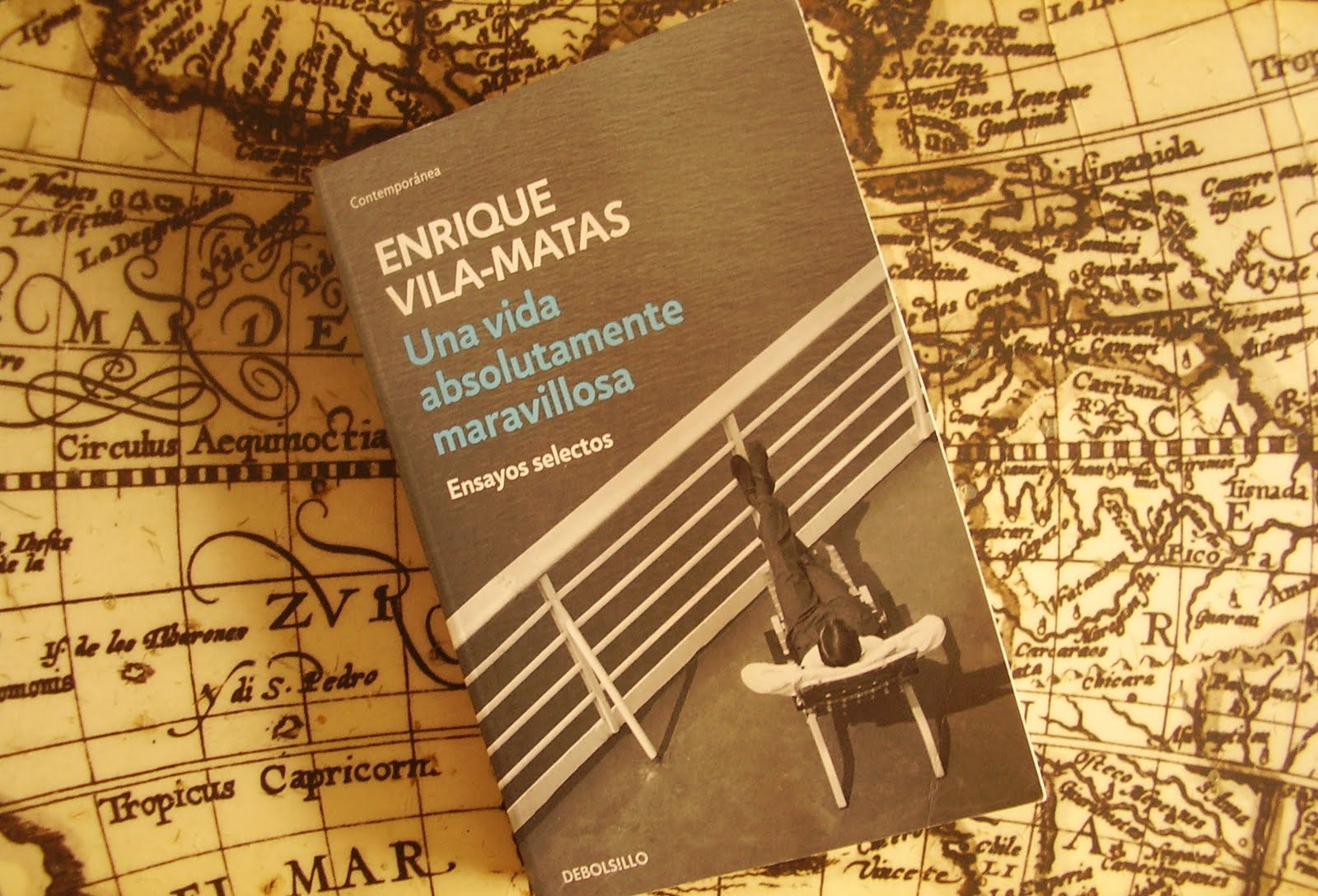 Hotel junto a la vía: UN LIBRO QUE NO SE ACABA NUNCA