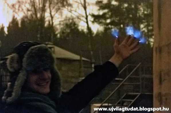 Hatalmas Tesla tornyokat építettek Oroszországban - videó | Új ...