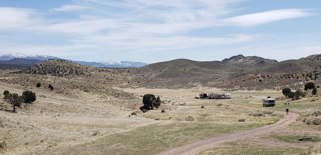 J and B and Lady Blue: Snowbird Mesa, Overton, Nevada; Interstate 15 ...