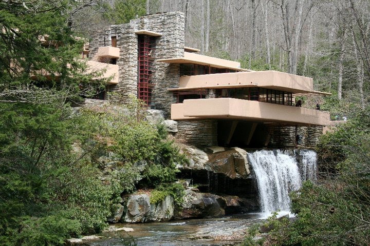 LIVE GSO: FALLING WATER - FLW