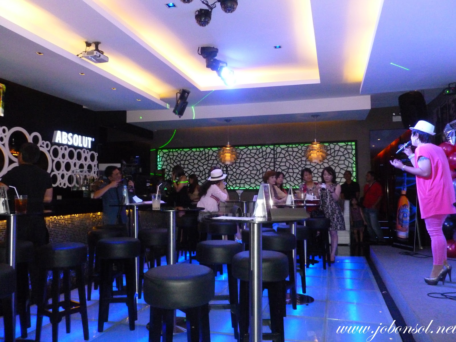 Cogito Ergo Sum: Event: Centerstage KTV opens at Mall of Asia Seaside Blvd.