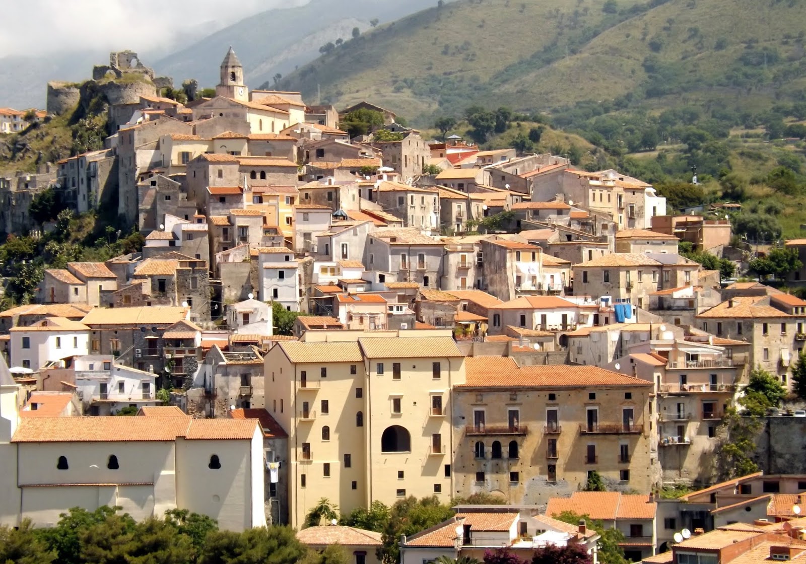 CALABRIA in & out..: Scalea our home town