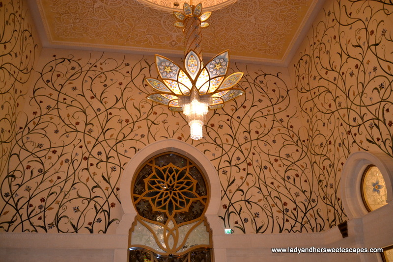 The Majestic Sheikh Zayed Grand Mosque | Lady & her Sweet Escapes