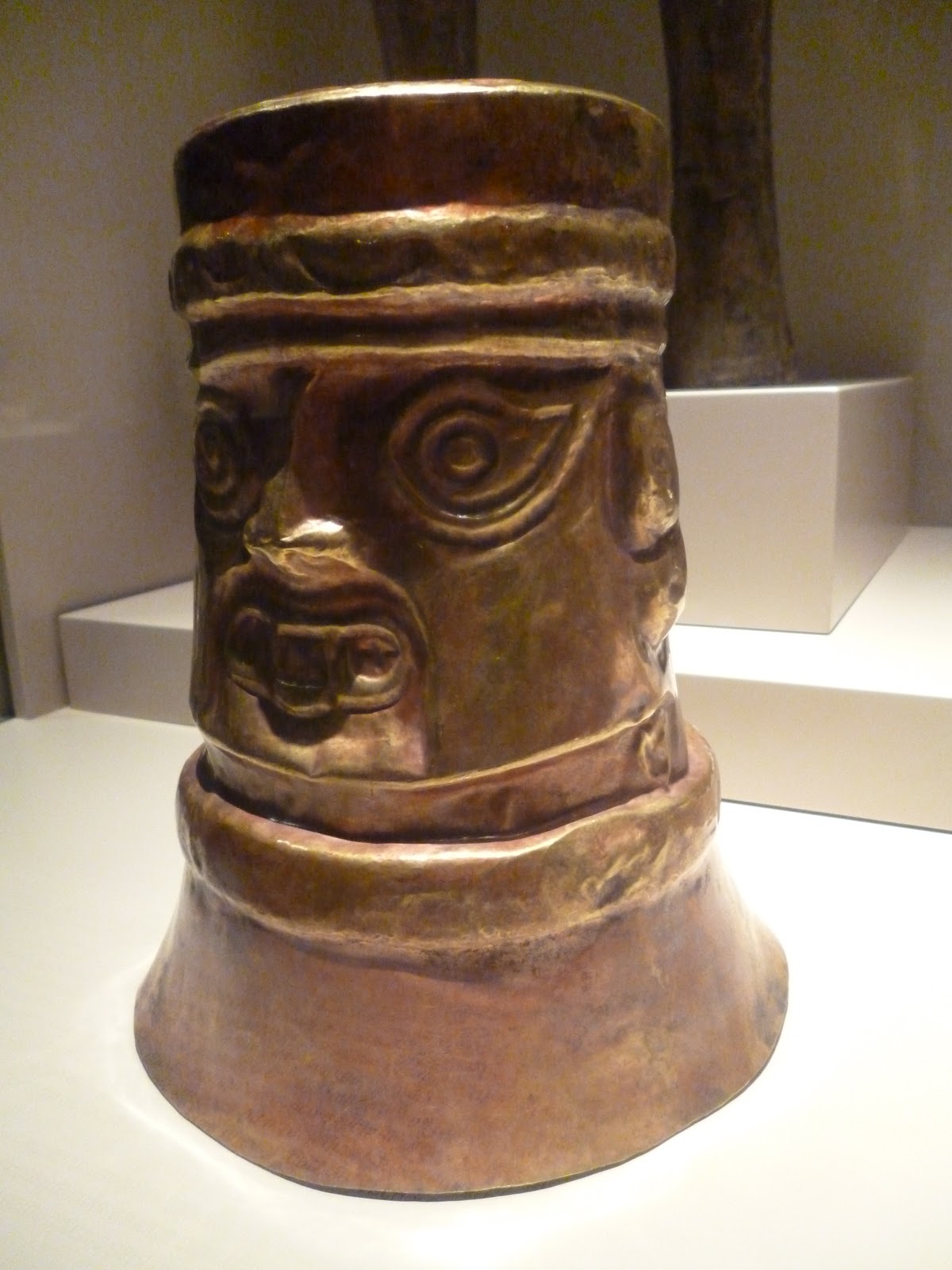 ANTROPOLOGÍA EN EL LABERINTO: Arqueología de América - Queros