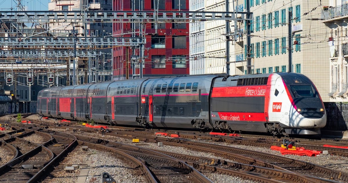 ÖFFENTLICHER VERKEHR: SNCF / CFF TGV Lyria 4725 > Genève Cornavin