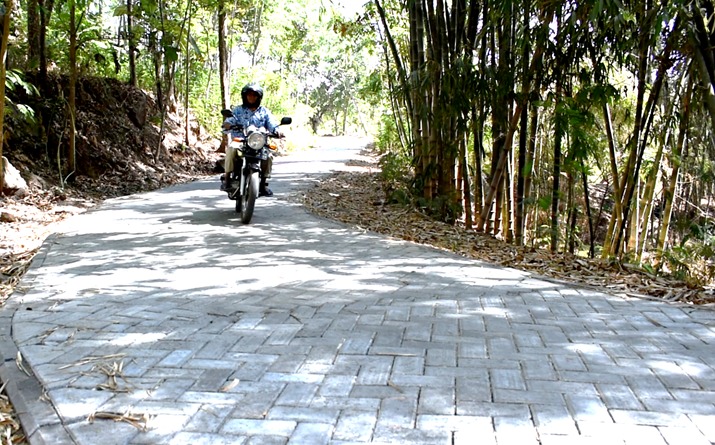 Pembangunan Jalan Di Desa Jatiarjo Memberikan Manfaatkan Warga