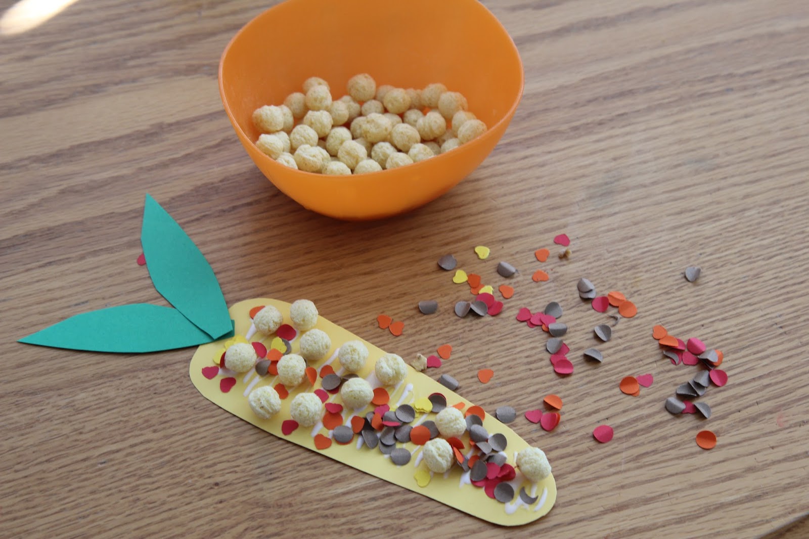 Toddler Approved!: Textured Corn Craft for Kids