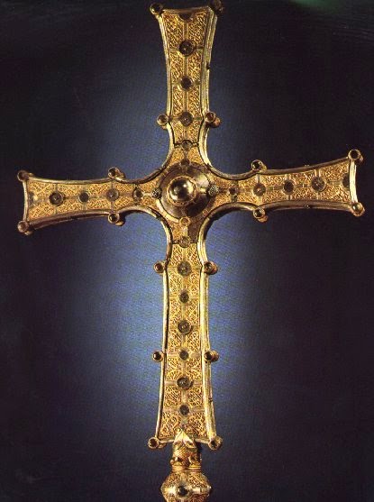Realms Of Gold The Novel: Cross of Cong and the Clonmacnoise Crozier