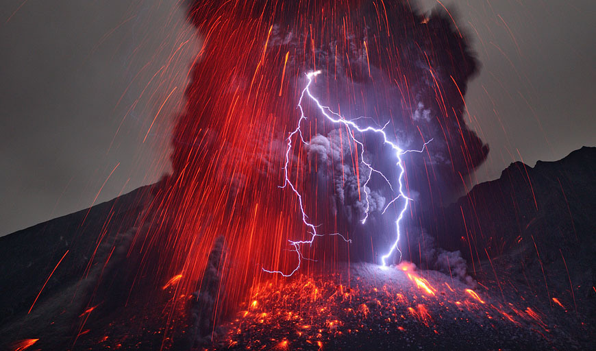 trends vcv: VOLCANIC THUNDERSTORM - ONE OF THE MOST POWERFUL ...