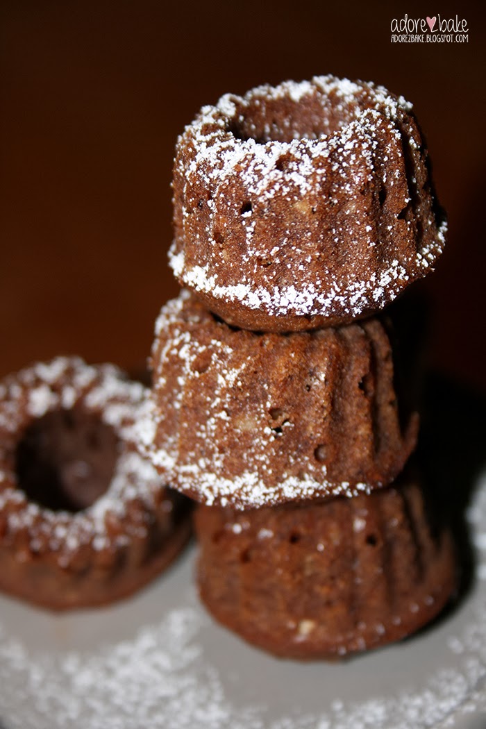 adore2bake: MINI-GUGL HASELNUSS