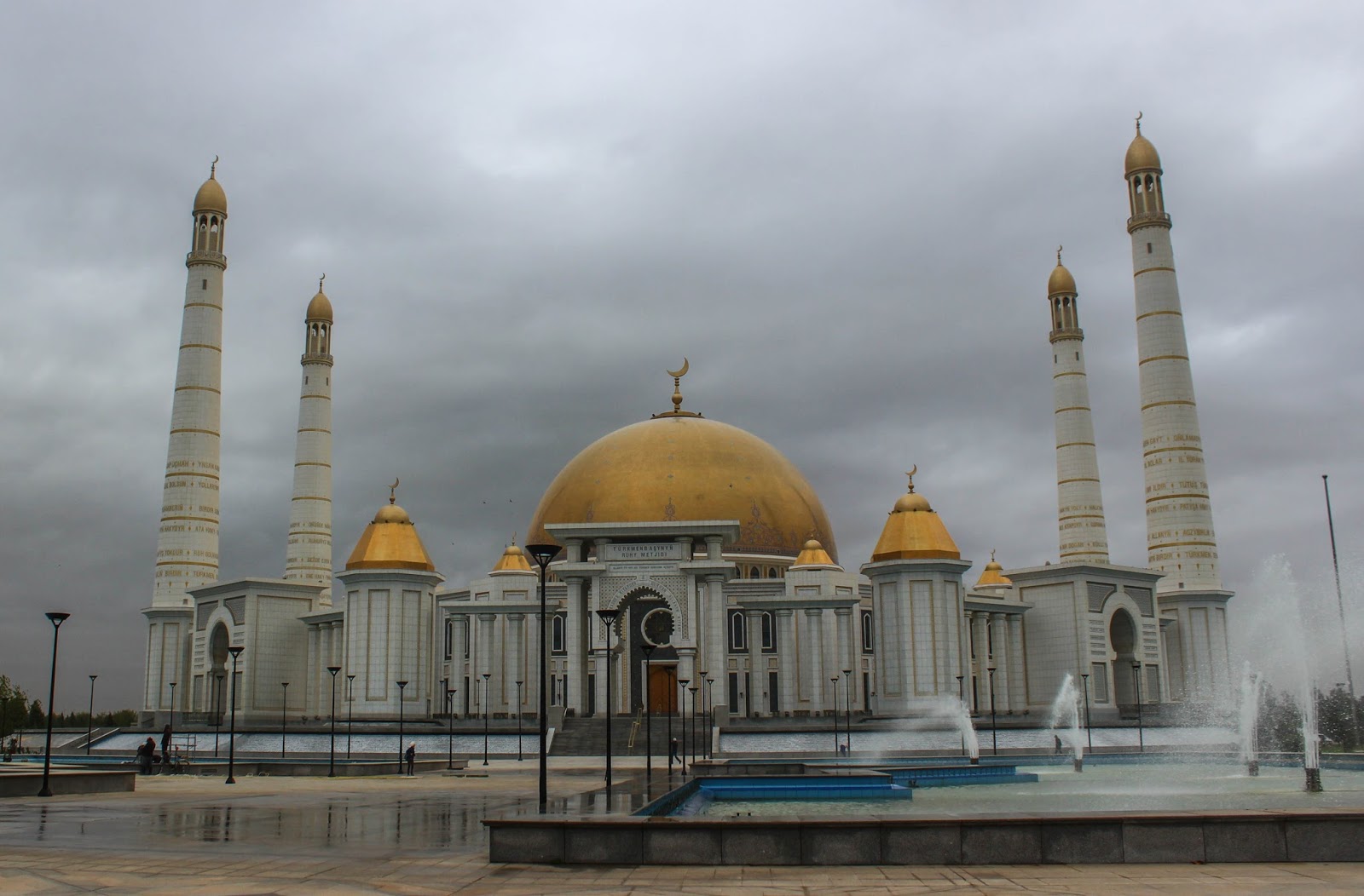 Cannundrums: Turkmenbashi Ruhy Mosque - Ashgabat