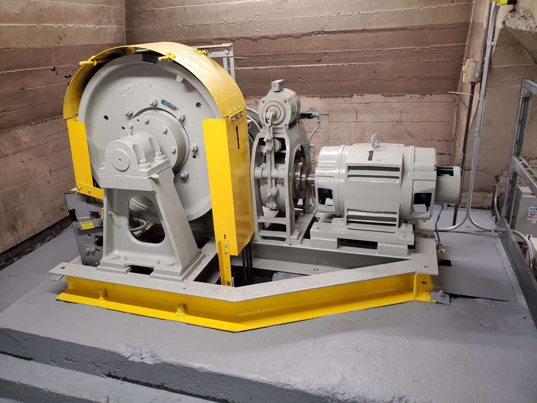 Chicago Elevator Maintenance - Colley Elevator: Traction elevator ...