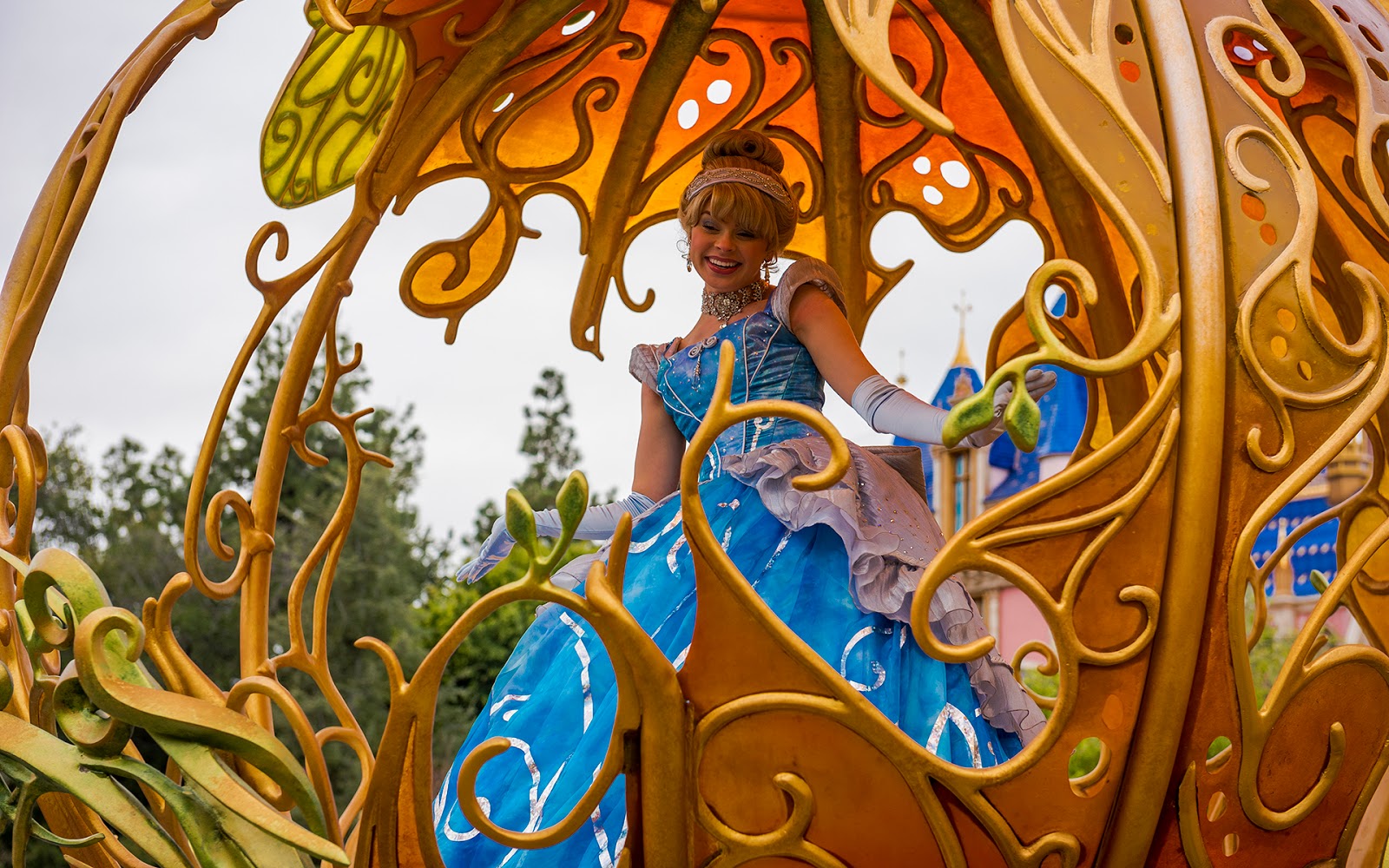 Magic Happens: Classic Characters Close