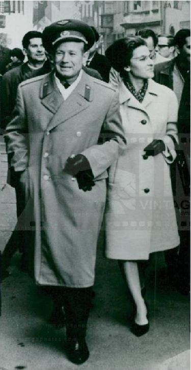 ΑΓΓΙΓΜΑ ΦΥΣΙΚΗΣ...: Σαν σήμερα ... 1934, γεννήθηκε ο Αλεξέι Λεόνοφ, ο ...