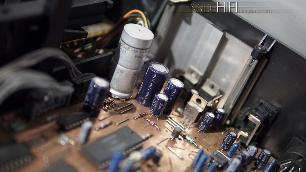 Inside Hi-Fi: Philips CD 150 (CD 150/00, CD 150/60)