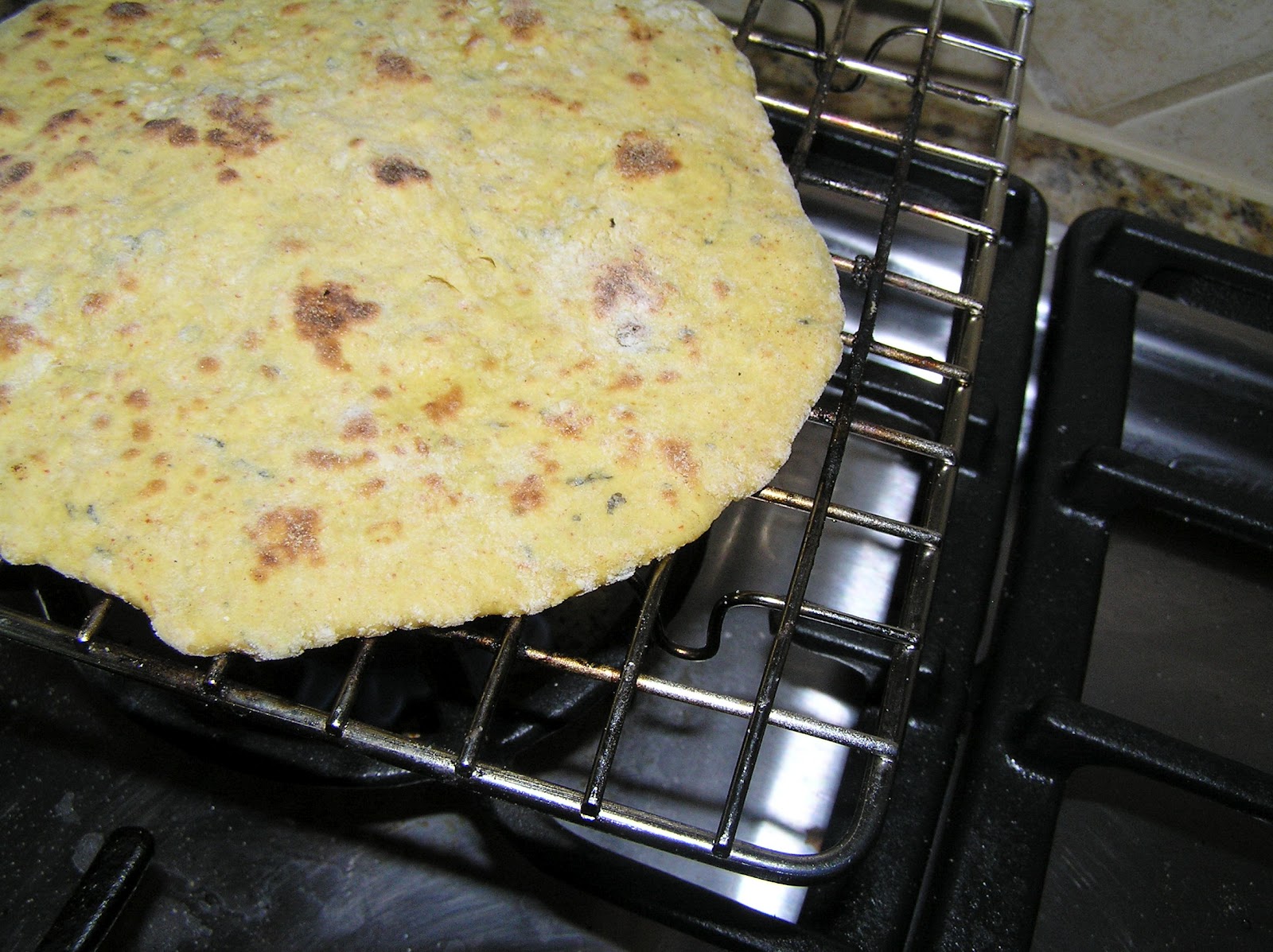 The Melting Pot: Chickpeas Flat Bread / Besan Roti