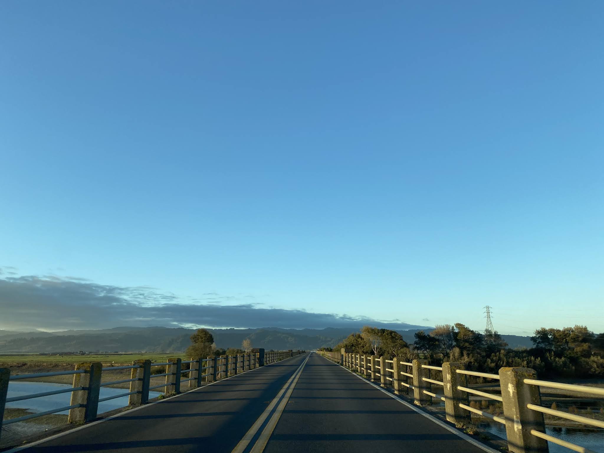 The indomitable Fernbridge (California State Route 211)