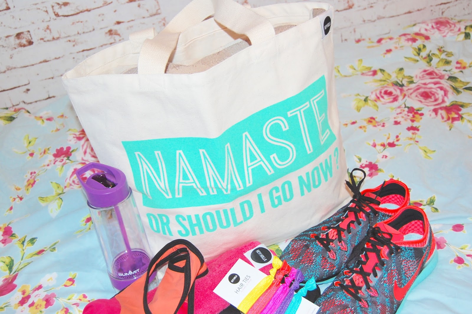 Hey! Holla Gym Accessories* - Through New Eyes