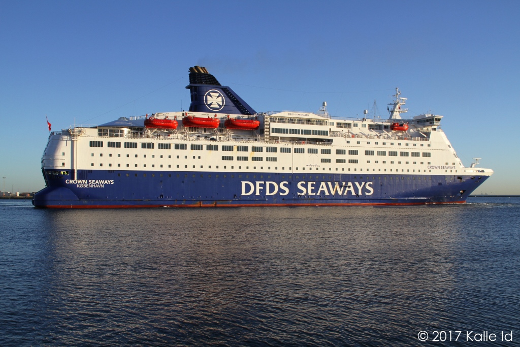 kships: Crown Seaways in Copenhagen, 4 December 2017
