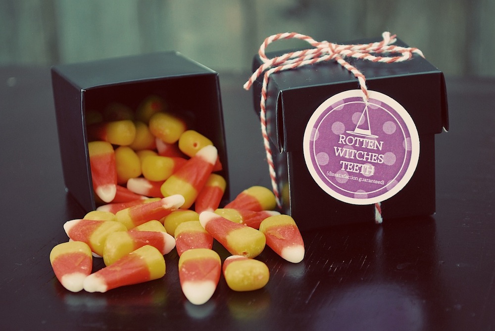 The Moody Fashionista: Rotten Witches Teeth Candy Treat