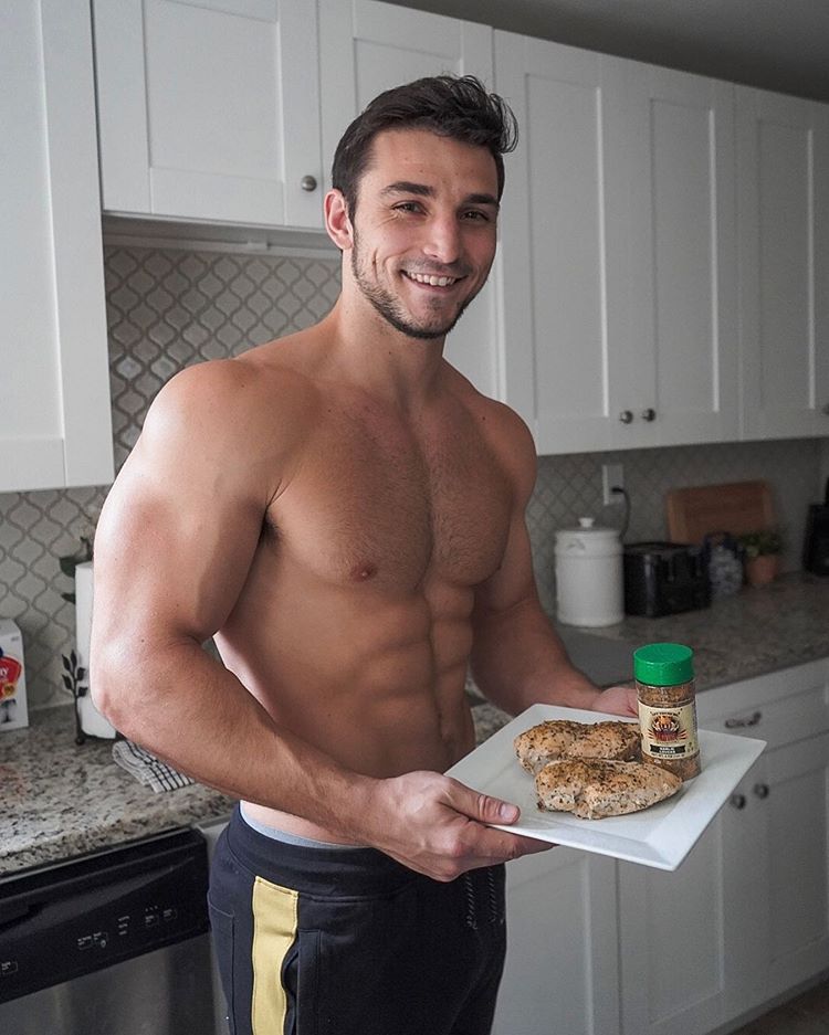 Muscle, Muscle, Muscle: Justin Howells