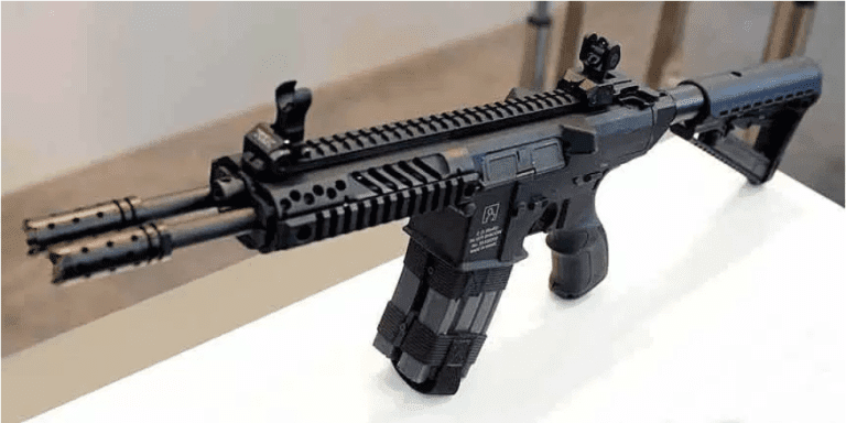 Defensa y Armas: Silver Shadow presenta un rifle con doble cañón