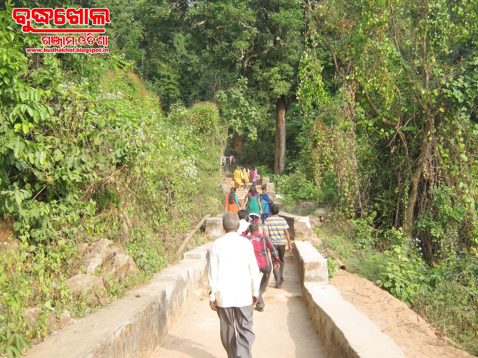 Steps Leading Up to BUDHAKHOLA Panchu Mahadeva Temple | Buguda | Ganjam ...