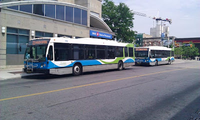 Buck Tracks: Guelph Transit - Quebec Street
