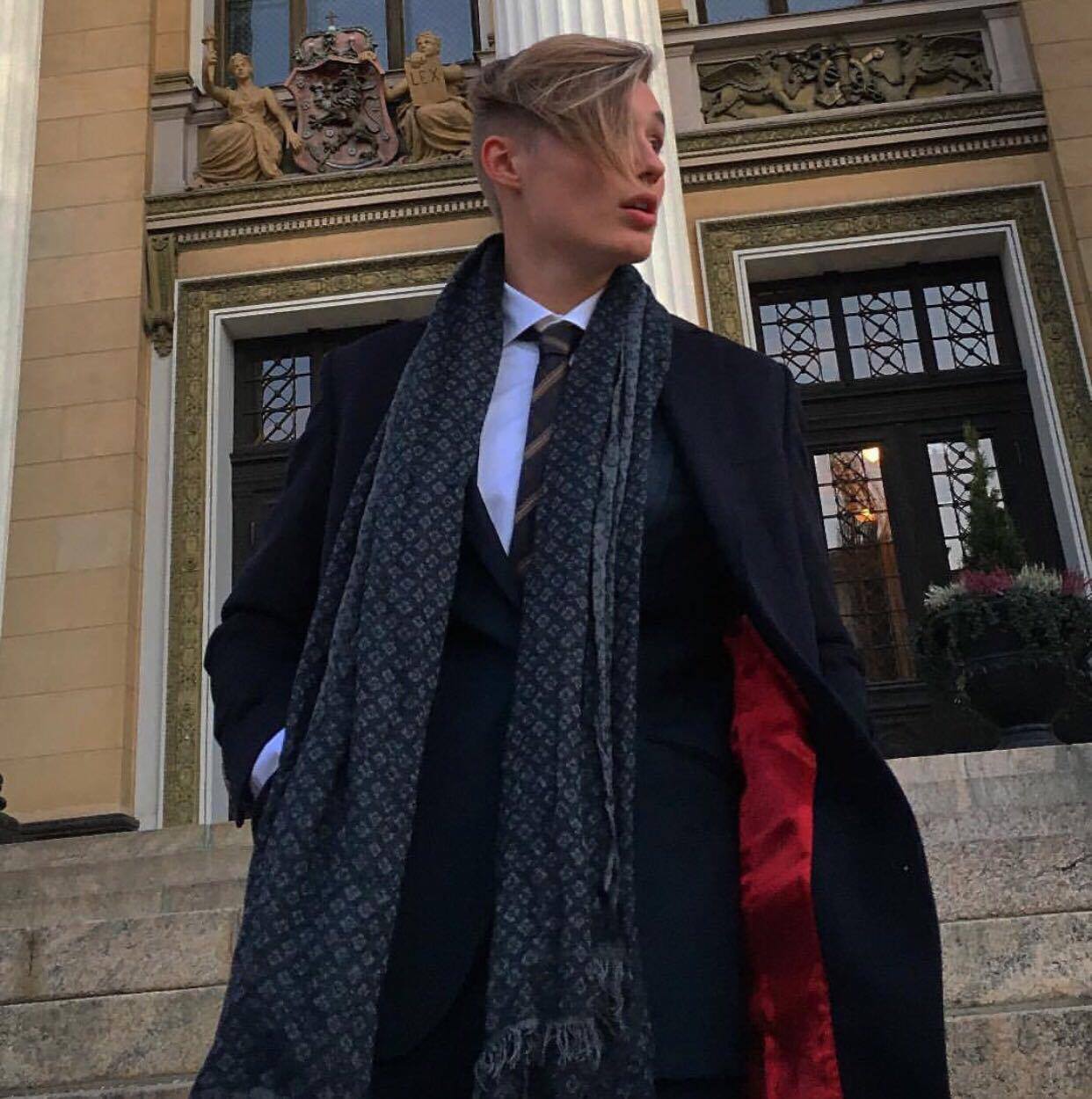 Lovely Boys: Isac Elliot