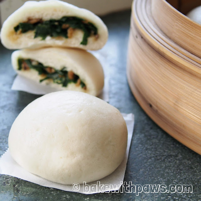Kucai Pau (Chive Steamed Buns) - BAKE WITH PAWS