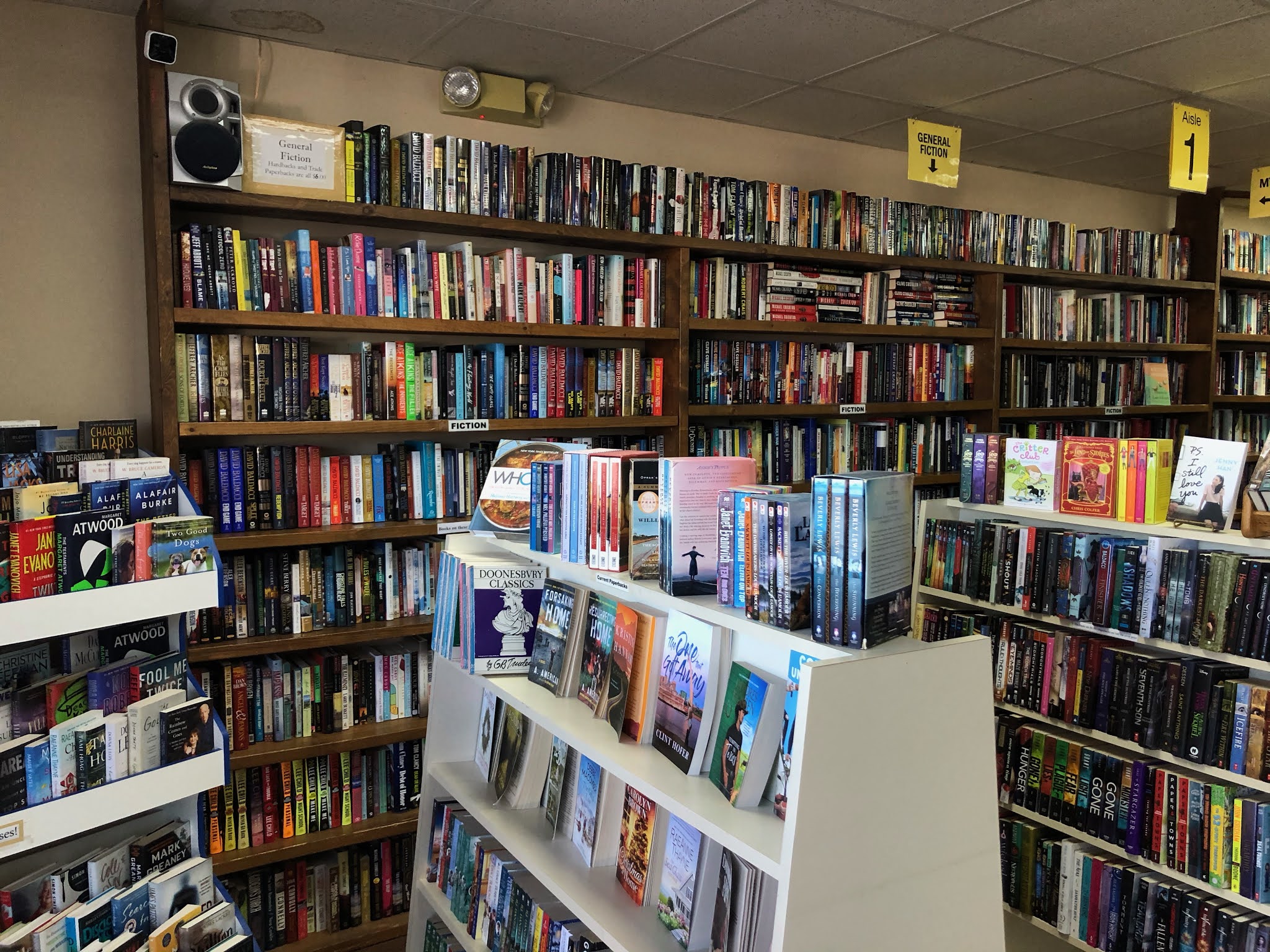The Indie Bob Spot: Hooked On Books - Springfield, MO