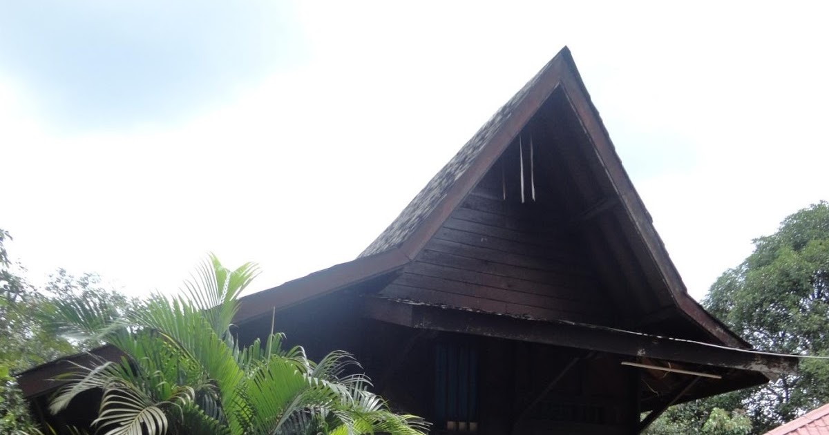 Saung Ranggon Cagar Budaya Kabupaten Bekasi