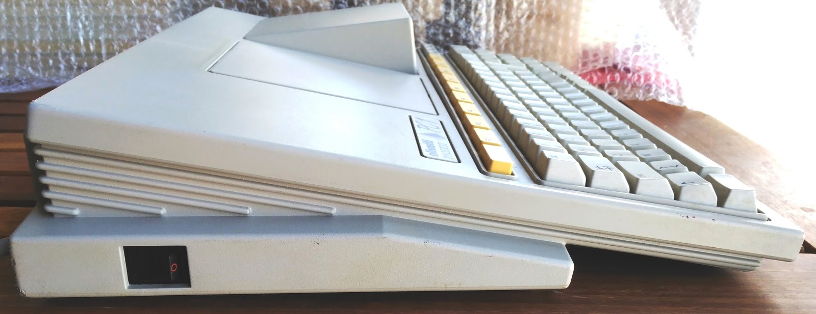 Retro Ordenadores Orty: Ordenador Olivetti Prodest PC1 (1987) (teclado ...